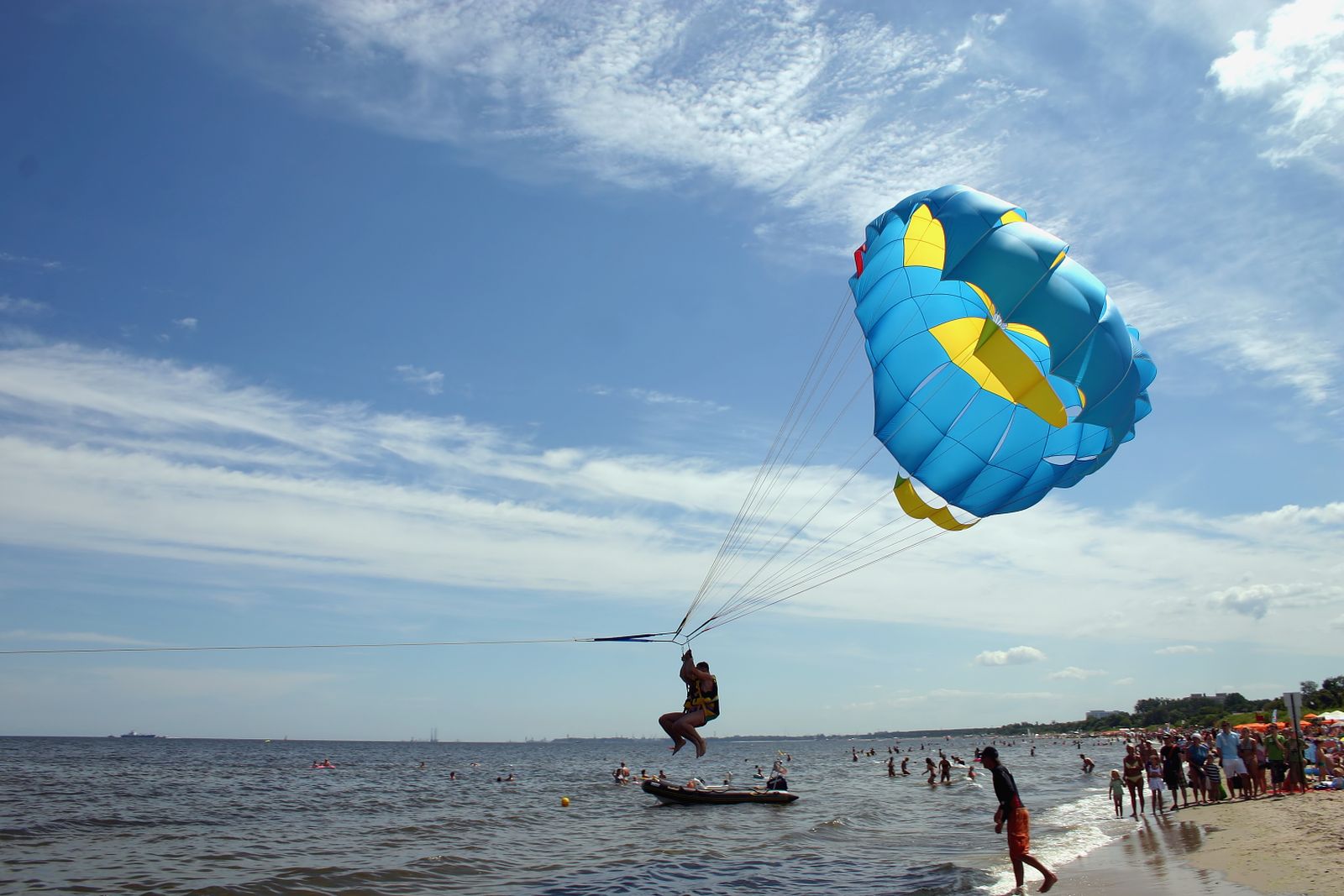 Parasailing Patong Beach Phuket? Berangkat Bro! | SUPERLIVE
